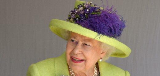 Queens most iconic looks – sparkly gowns, huge crowns, dazzling colours ...