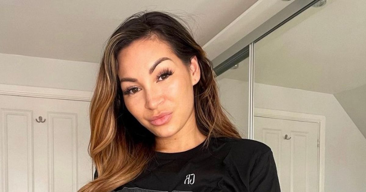 NASA's Perseverance rover spots a bizarre DONUT-shaped rock on Mars - Big World Tale