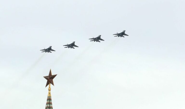 Putin's hapless air force having to use basic bombs as its struggles ...